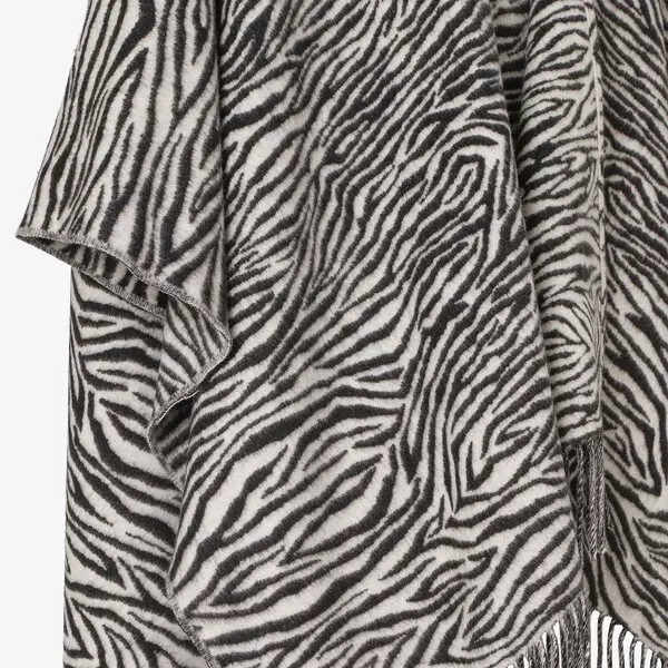 Fendi Poncho
