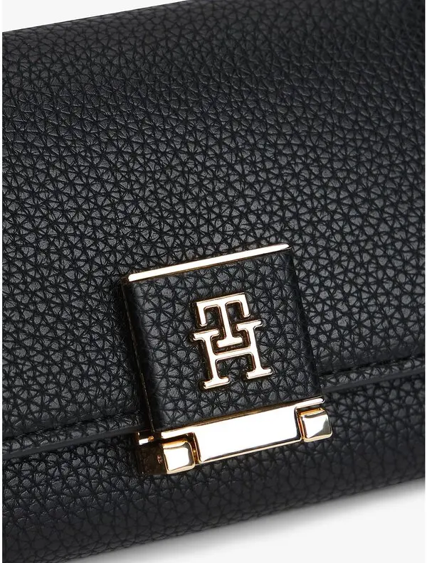 Tommy Hilfiger Monogram Clasp Pebbled Trifold Wallet