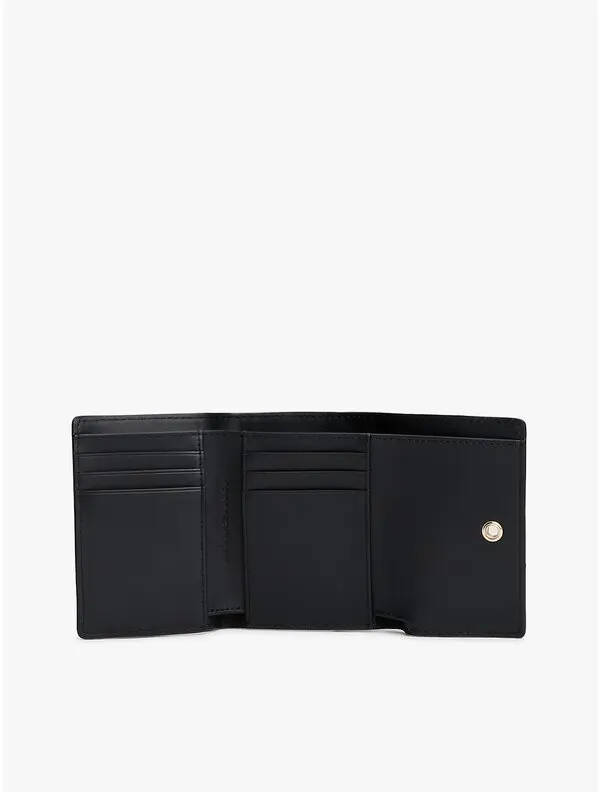 Tommy Hilfiger Monogram Clasp Pebbled Trifold Wallet