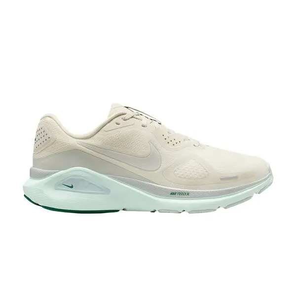 Nike Structure 26 Athletic Sneakers