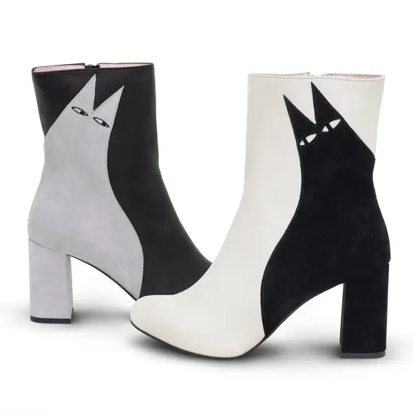 JOCIE JURITZ COLLECTION Cat Embellished Leather Boots
