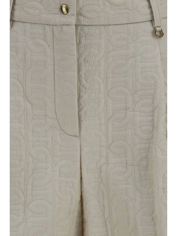 Moncler Quilted Logo Shorts - Cream
