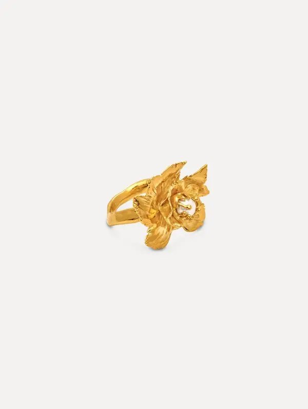Oscar De La Renta Wild Rose Pearl Ring - Gold