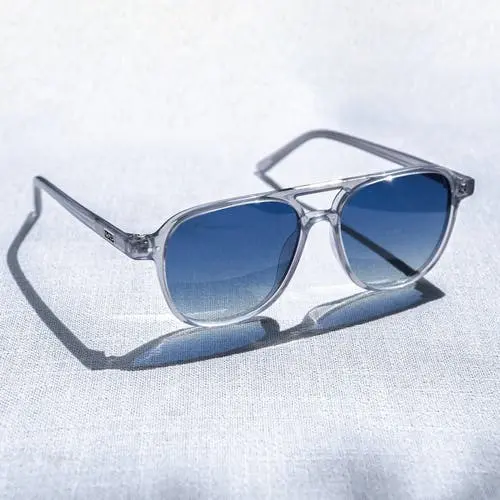 WMP EYEWEAR Hayden 53mm Double Bridge Aviator Polarized Sunglasses - Crystal Mist