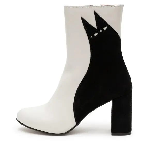 JOCIE JURITZ COLLECTION Ziggy Cat Boots