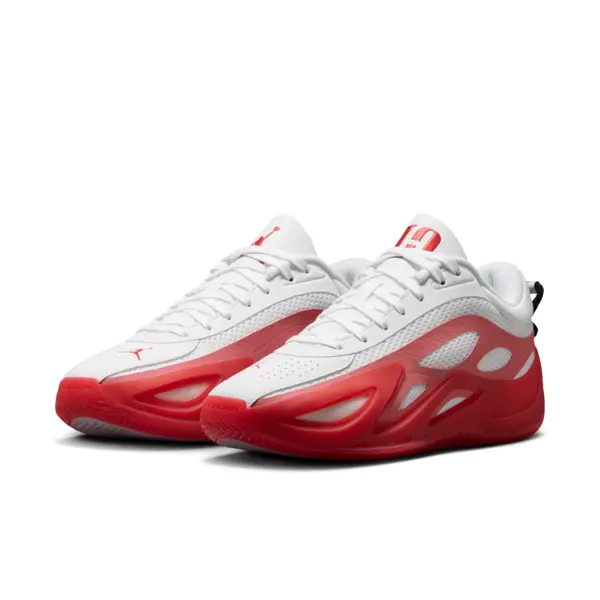 JORDAN Heir Series 2 "desert Berry" Athletic Shoes - White
