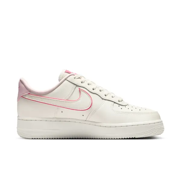 Nike Air Force 1 '07 Essential Shoes