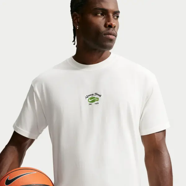 Nike Basketball T-shirt