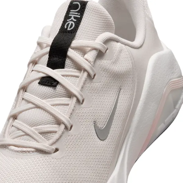 Nike Bella Workout Shoes