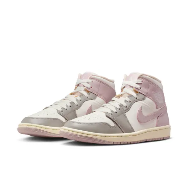 JORDAN Air 1 Mid Shoes