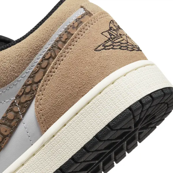 JORDAN Air 1 Low Se Shoes