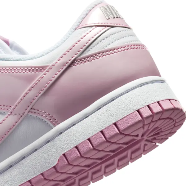Nike Dunk Low Se Shoes