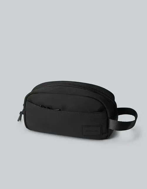 GASTON LUGA Däsh Toiletry Bag