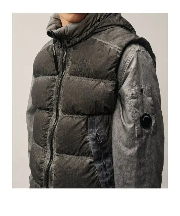 C.P. COMPANY Eco-chrome R Padded Gilet - Black
