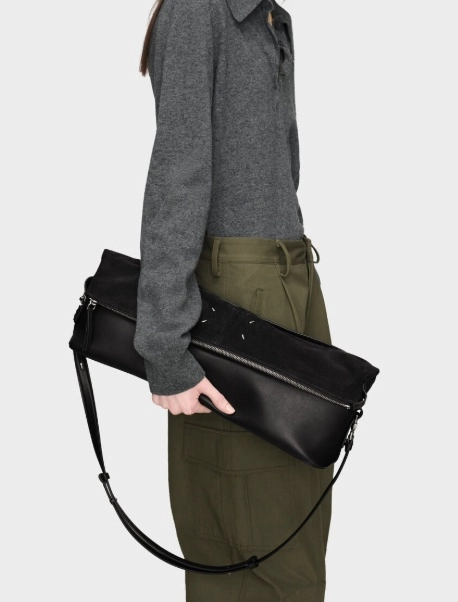 MAISON MARGIELA Xl 5ac Soft Pouch Shoulder Bag