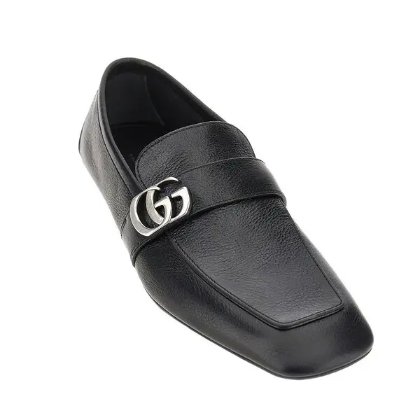 Gucci Grained Leather Loafers With Double G Detail
