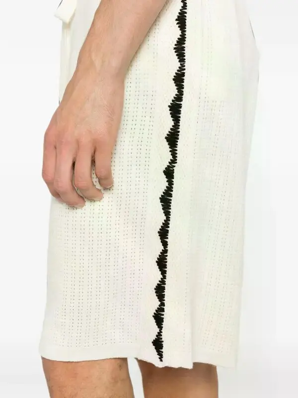 Commas Triangle-embroidered Shorts