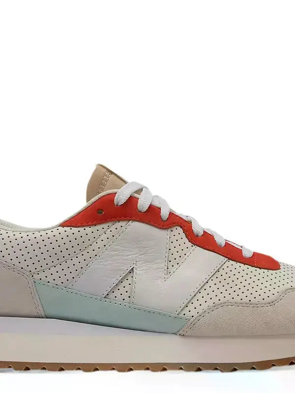 NEW BALANCE 237 Sneakers - Neutrals