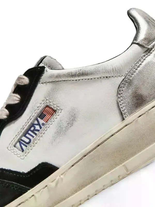 AUTRY Medalist Super Vintage Sneakers