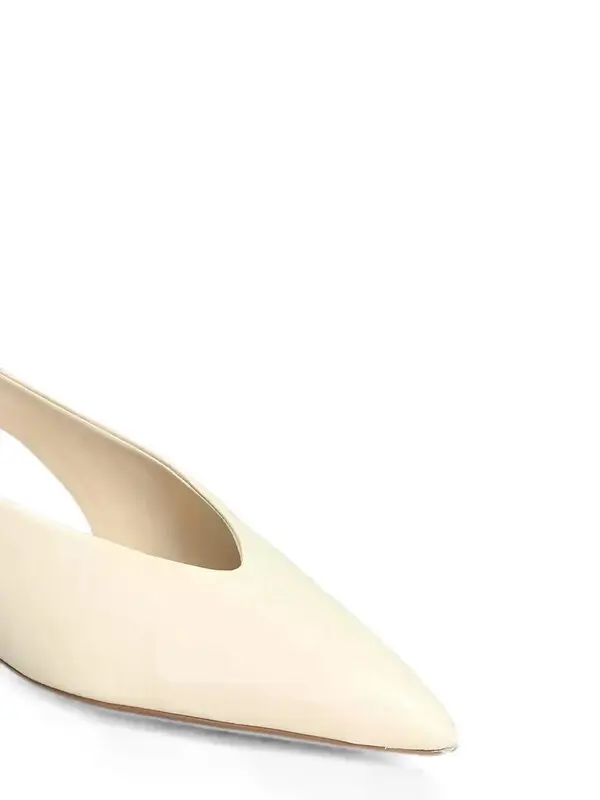 AREZZO Buckle-detail Pointed-toe Pumps
