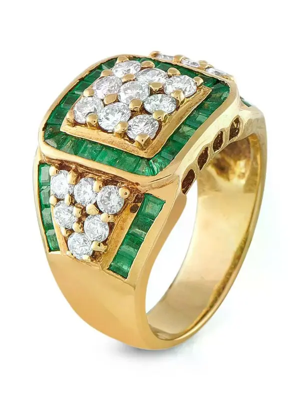 LB EXCLUSIVE Emerald And Diamond Ring