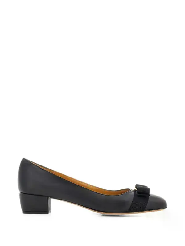 FERRAGAMO Vara Bow Pumps