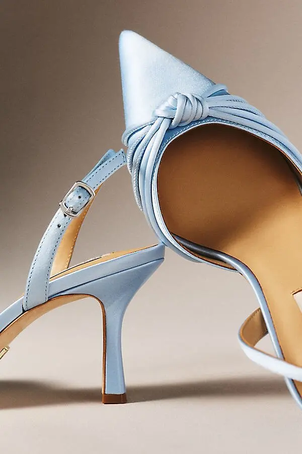 Badgley Mischka Yena Slgback Pumps