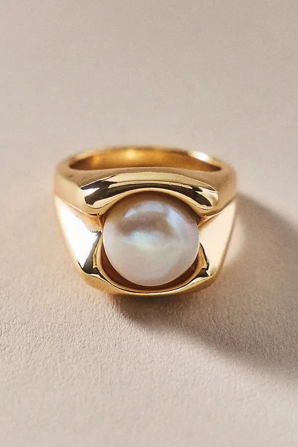 Anthropologie Freshwater Pearl Signet Ring