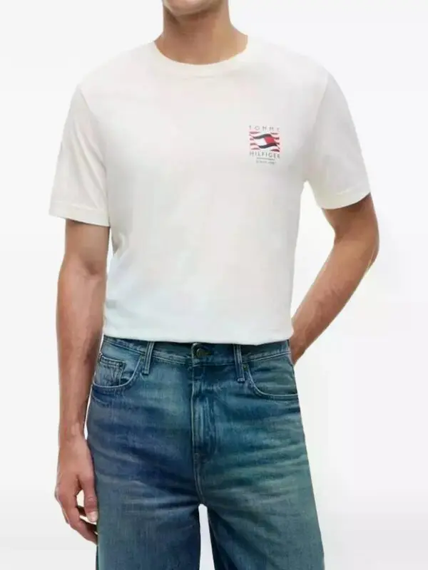 Tommy Hilfiger Logo-print Short-sleeve T-shirt