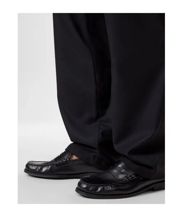 Closed Relaxed Pants Fairport Relaxed