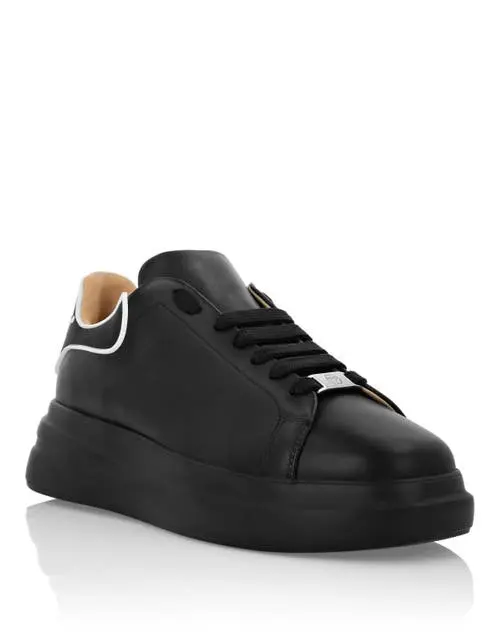 Philipp Plein Leather Low-top Sneakers With Logo Detail - Black/black