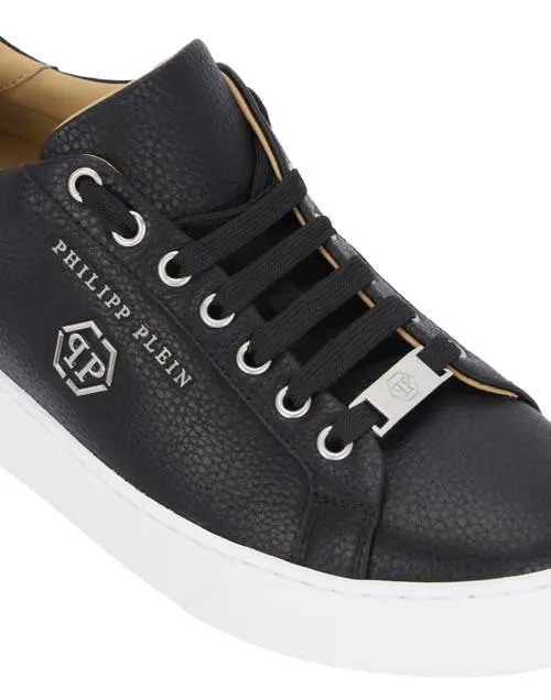 Philipp Plein Leather Hexagon Emblem Low Top Sneakers - Black