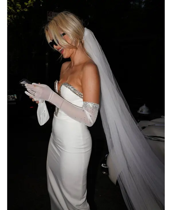 MISS CIRCLE NEW YORK Cathedral Long Wedding Veil
