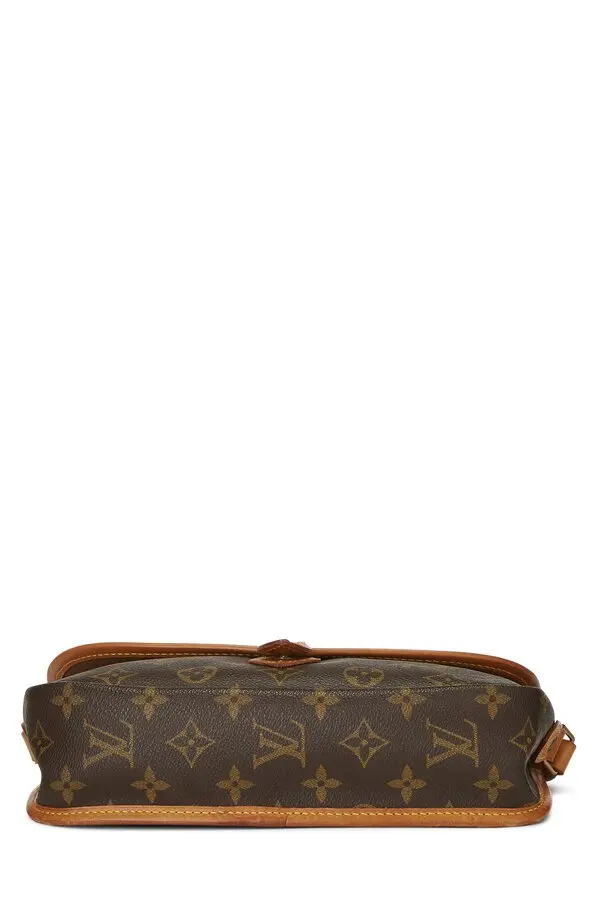 LOUIS VUITTON Monogram Sac Gibeciere