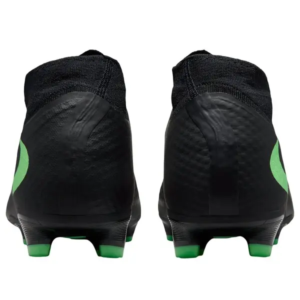 Nike Phantom High Academy Soccer Cleats