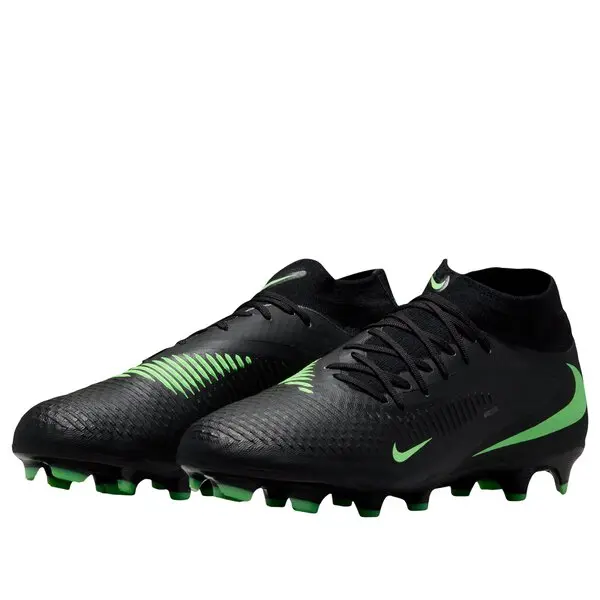 Nike Phantom High Academy Soccer Cleats