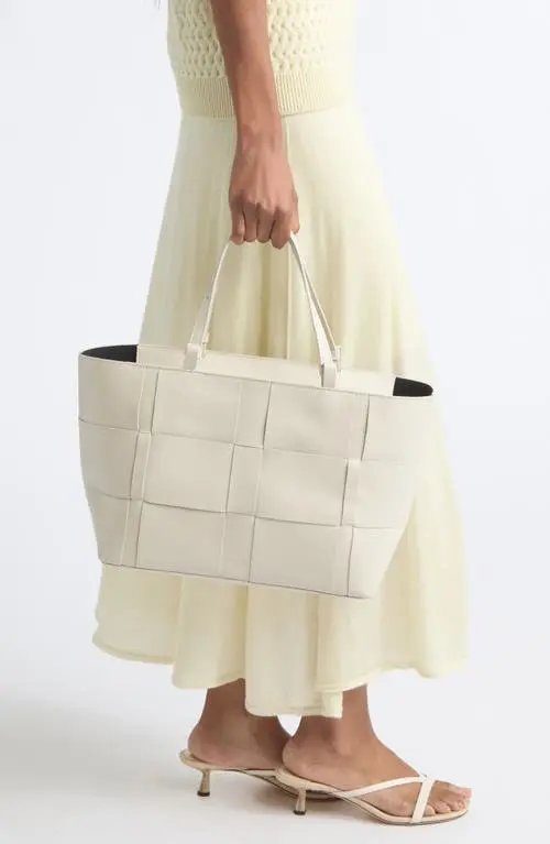 DEMELLIER The Florence Woven Leather Tote - Chalk