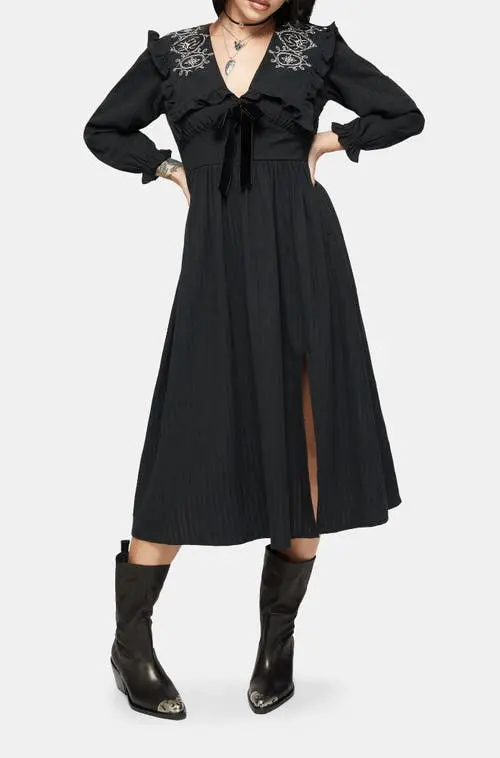 DISTURBIA Alira Bug Embroidered Midi Dress