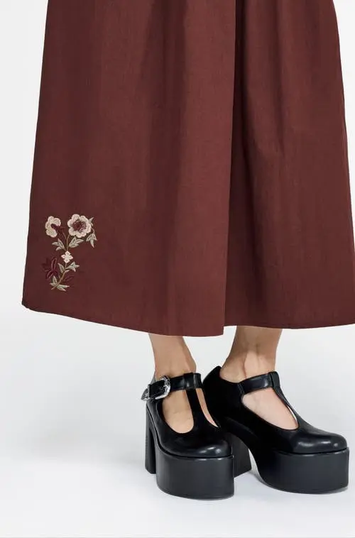 DISTURBIA Arianwen Embroidered Midaxi Dress