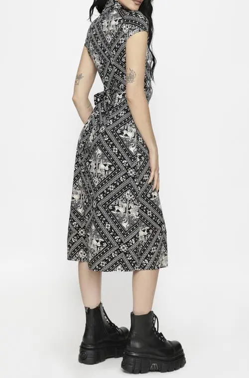 DISTURBIA Hexweave Fitted Midi Shirt Dress