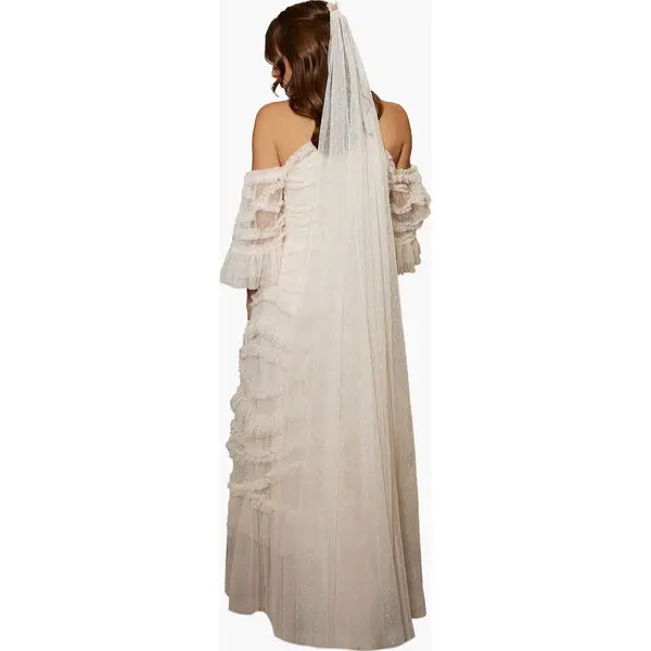 NEEDLE & THREAD Kisses Long Veil - Cream