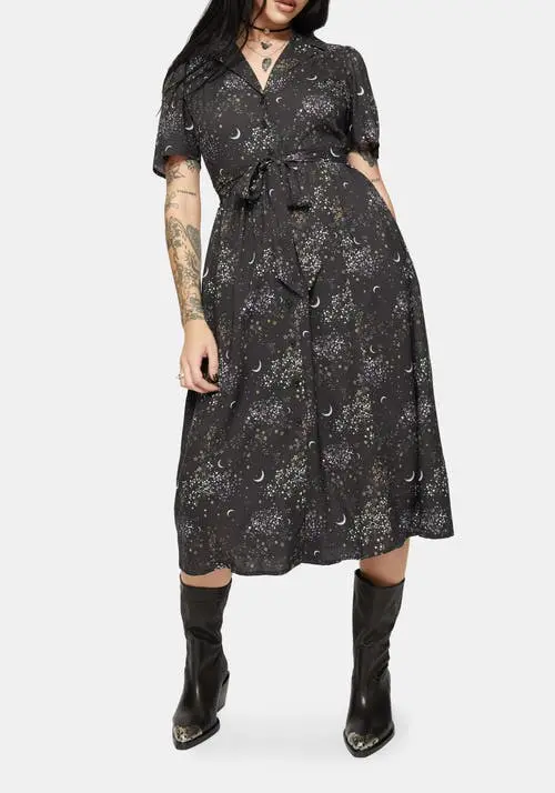 DISTURBIA Peaseblossom Celestial Midi Shirt Dress