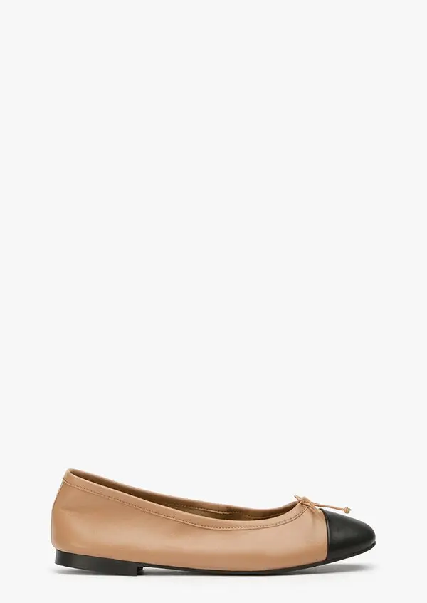 TONY BIANCO Ballet Flats With Bow Detailing And Cap Toe