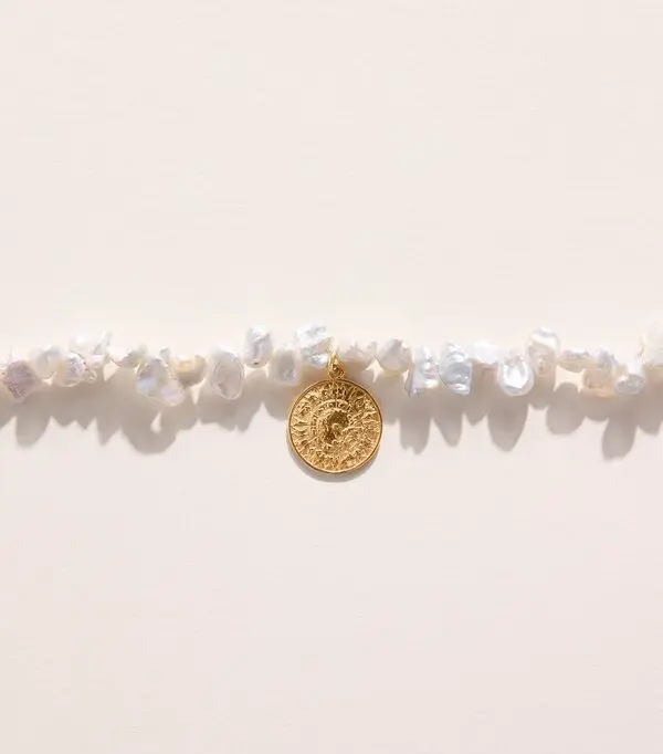 HERMINA ATHENS Freshwater Pearl Shield Pendant Necklace