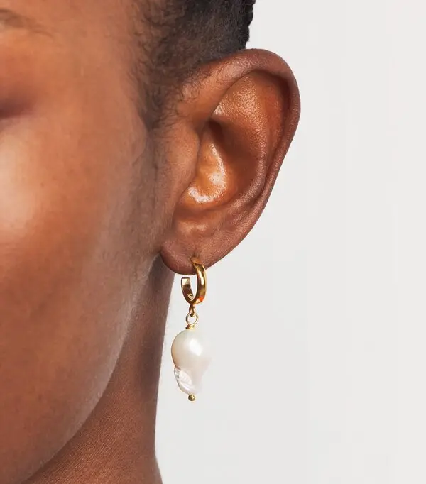 HERMINA ATHENS Plated Freshwater Pearl Hoop Earrings