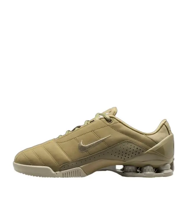 Nike Total 90 Shox Magia Sneakers