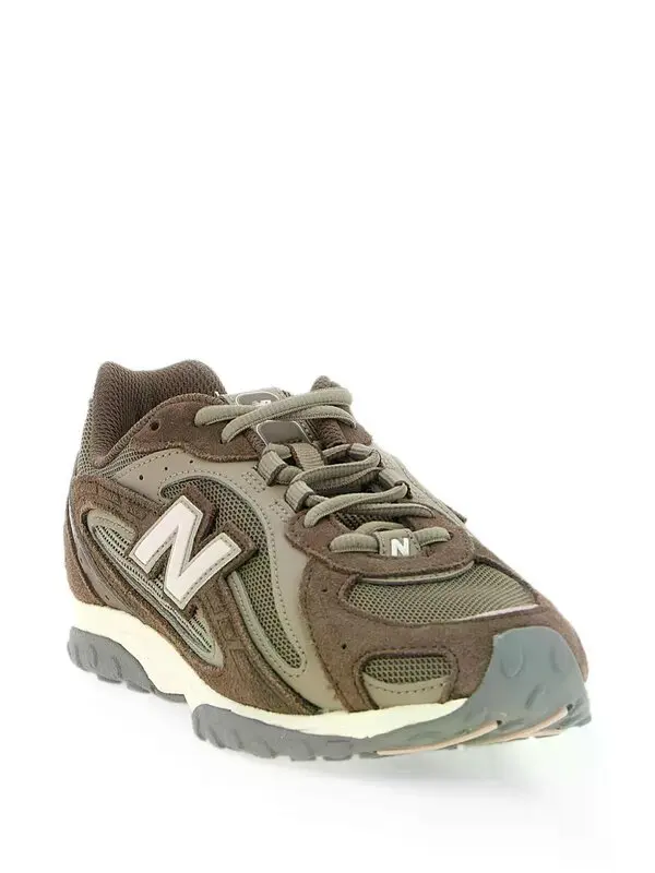 NEW BALANCE 204l Suede Sneakers