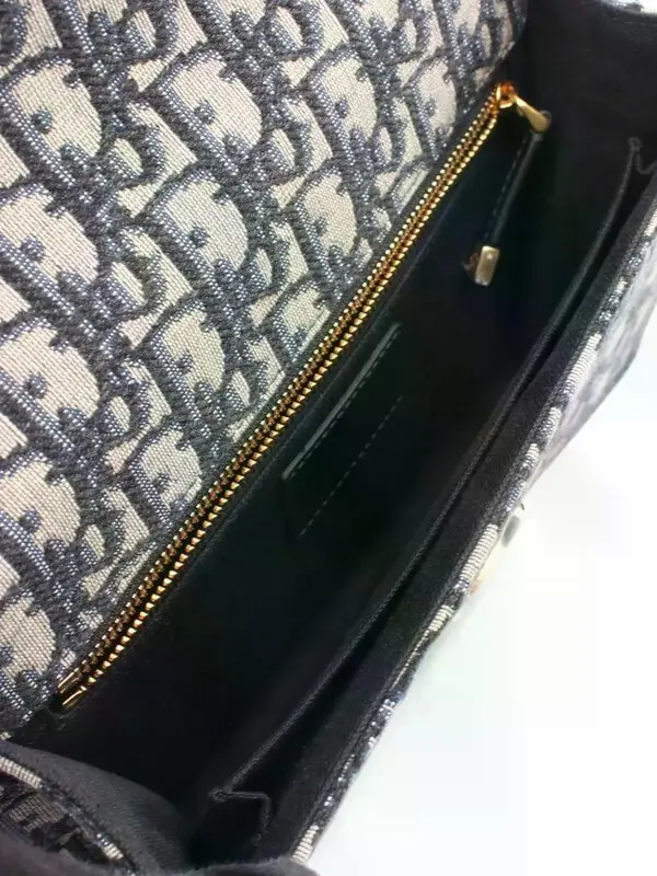 Dior 2010s 30 Montaigne Oblique Shoulder Bag