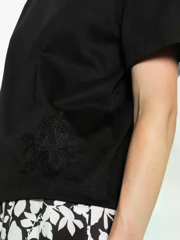 Agnona Embroidered Short-sleeve T-shirt