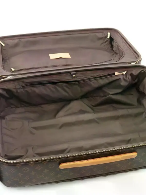 LOUIS VUITTON 2013 Zephyr 70 Monogram Suitcase